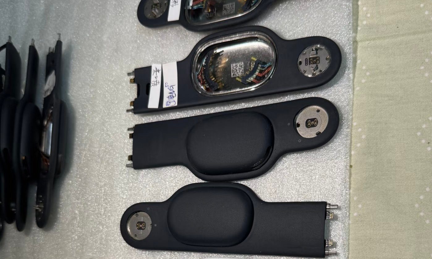 Apple’s all-black Vision Pro parts look slick, but don’t expect one soon