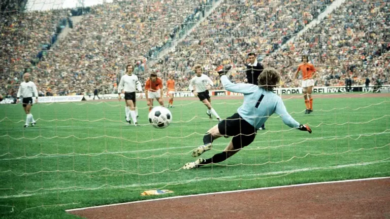 Lịch sử World Cup 1974: Nỗi luyến tiếc của người Hà Lan