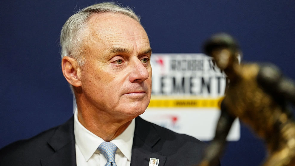 Former MLB GM challenges salary cap rationale amid heated talks