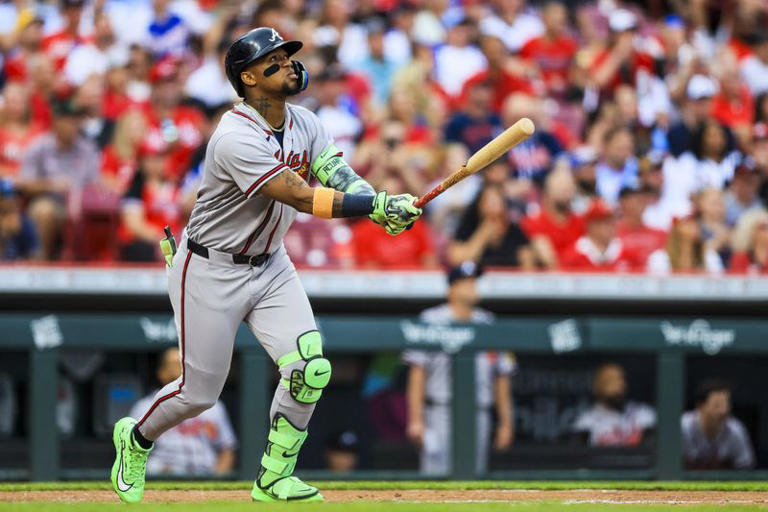 MLB roundup: Mariners slug 4 HRs, top D-backs for fifth straight win