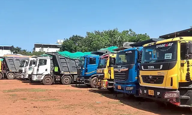 Honnavar: RTO officials seize 17 overloaded lorries carrying massive ...