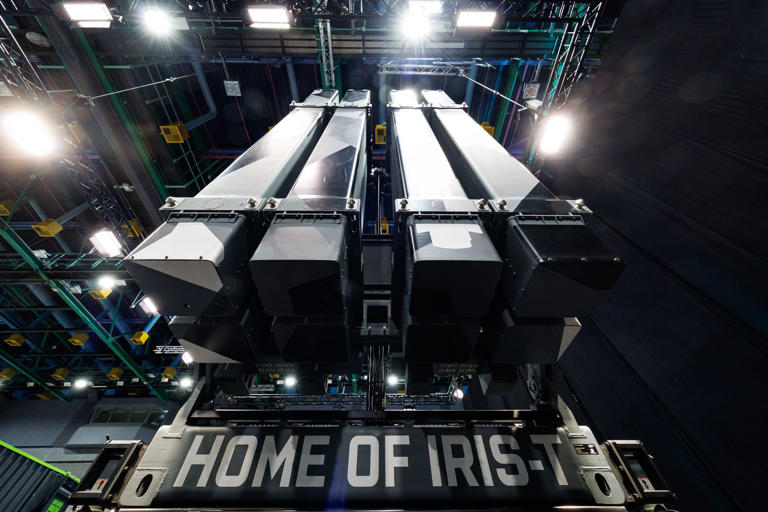 Zelensky thanks Germany for IRIS-T air defence system launch pad
