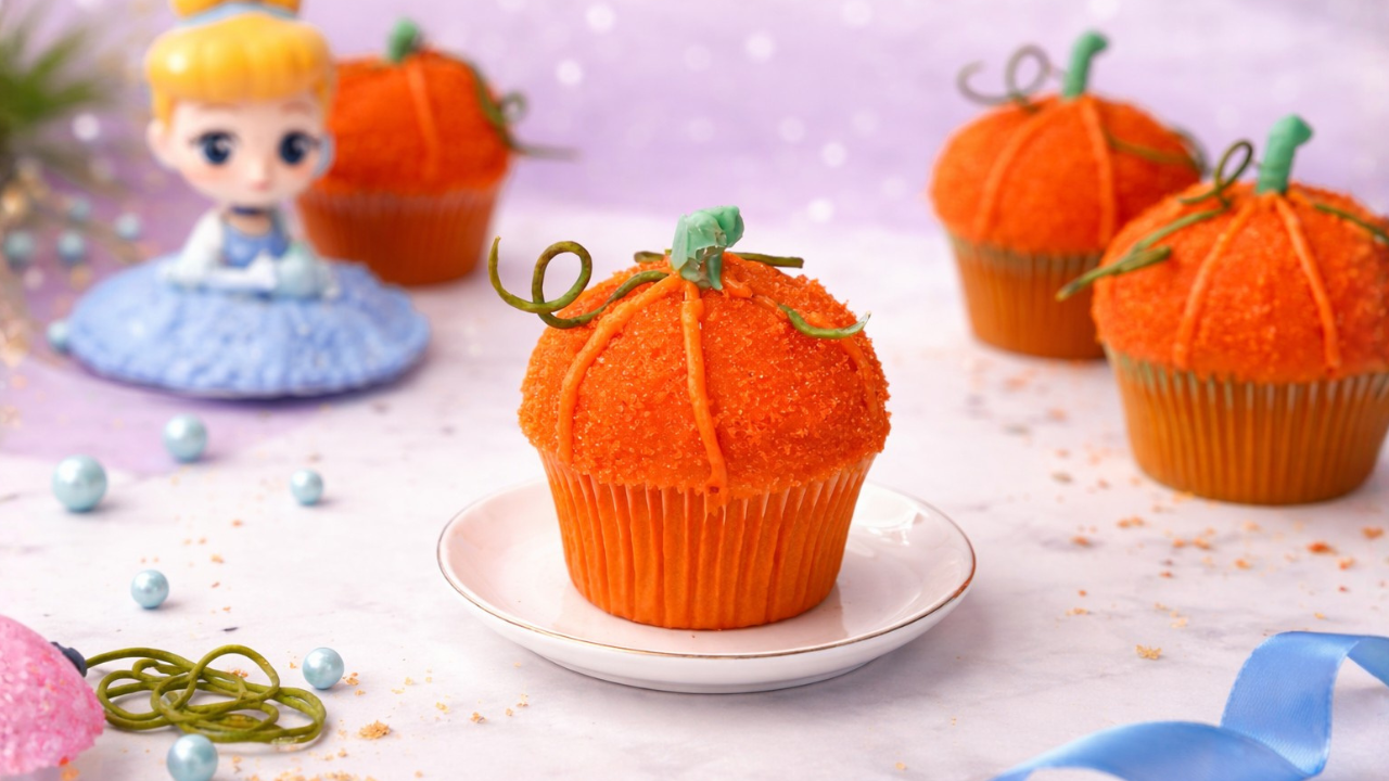 How to make pumpkin cupcake treats