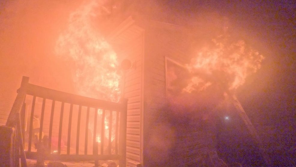 Crews respond to house fire in Wrightsville