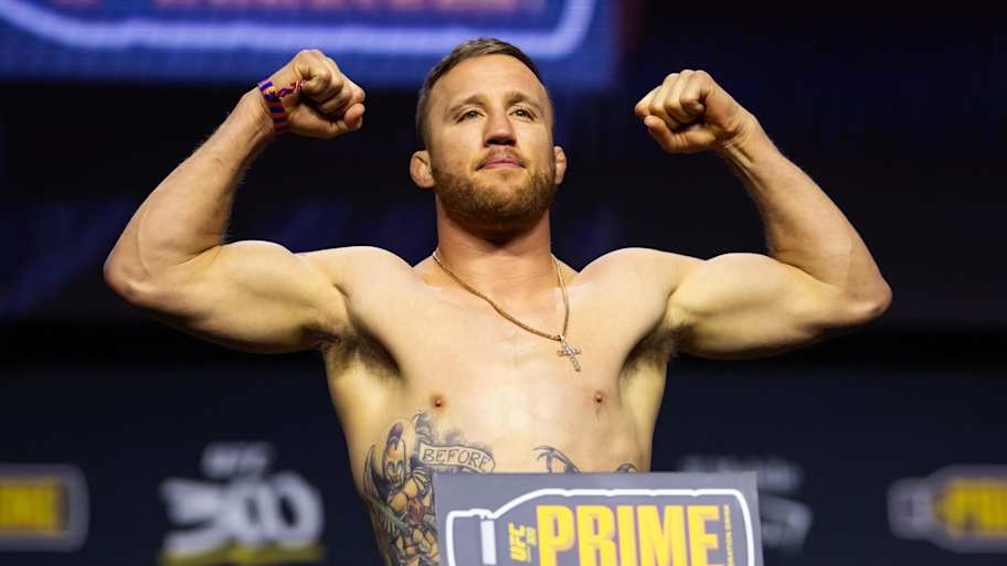 Donald Trump gives tour of UFC White House event arena