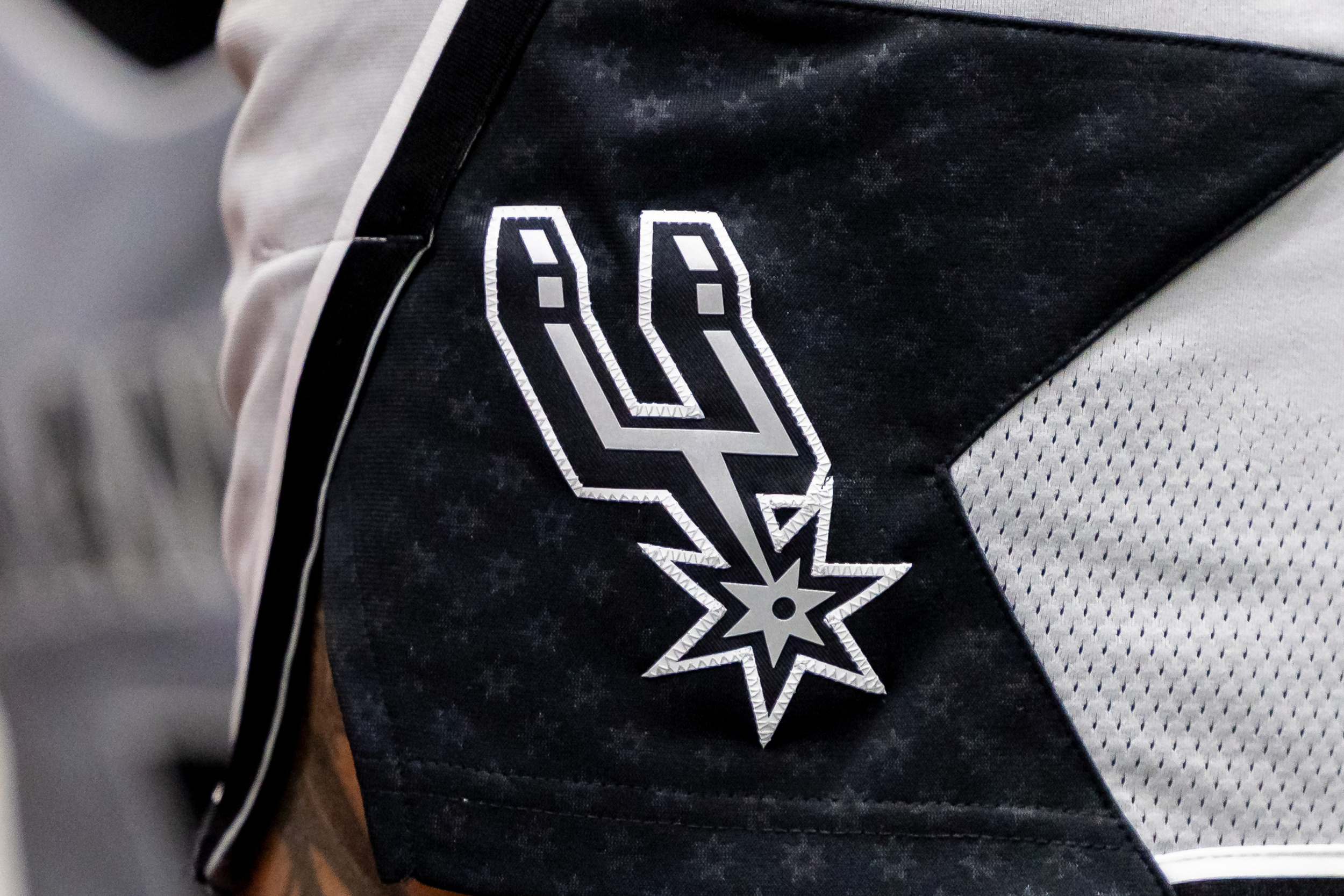 17-year-old Spurs fan suffers tragedy during victory celebration