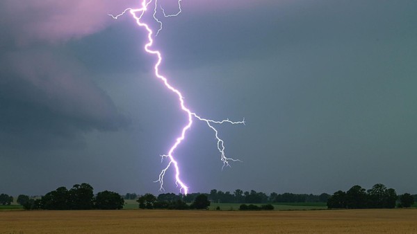 Unwetterwarnung: Gewitter ziehen über Teile Thüringens
