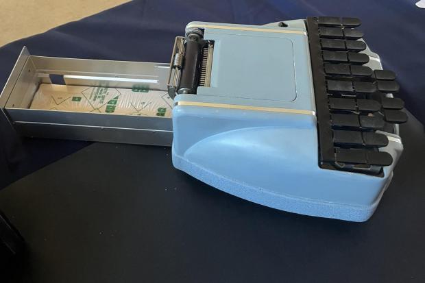 Vintage 'writer' used at royal weddings and inaugurations found at ...