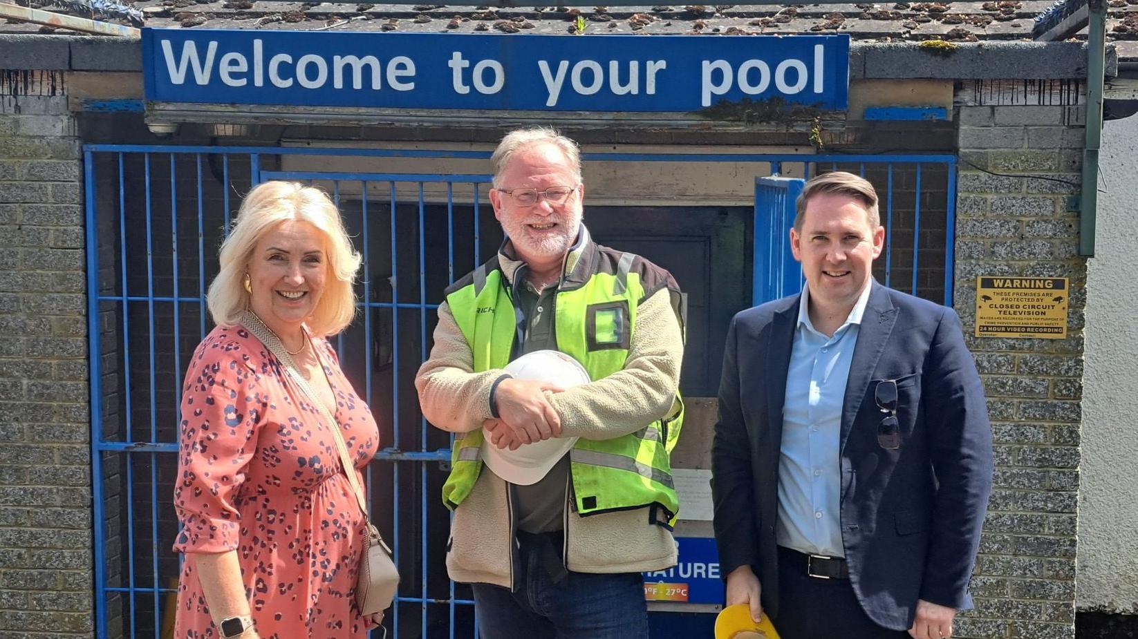 MP backs plans for open air swimming pool return