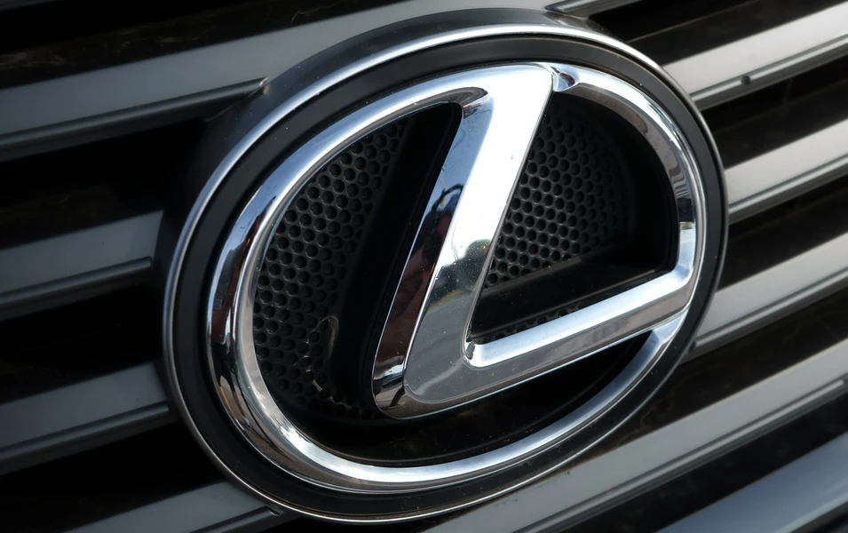 Lexus LX 570 earns renewed praise for unmatched durability