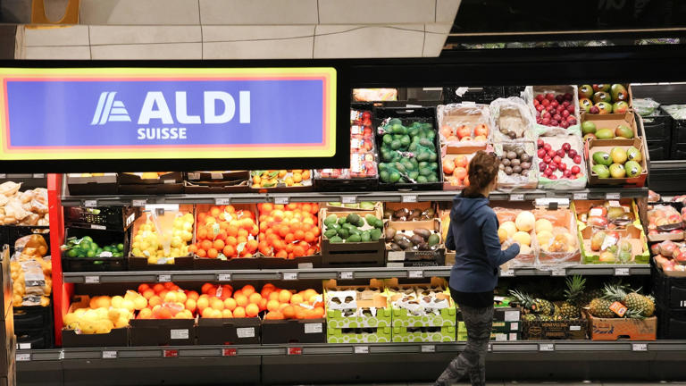 Neue Filialen, verändertes Sortiment: Aldi Schweiz will „zurück zum ...