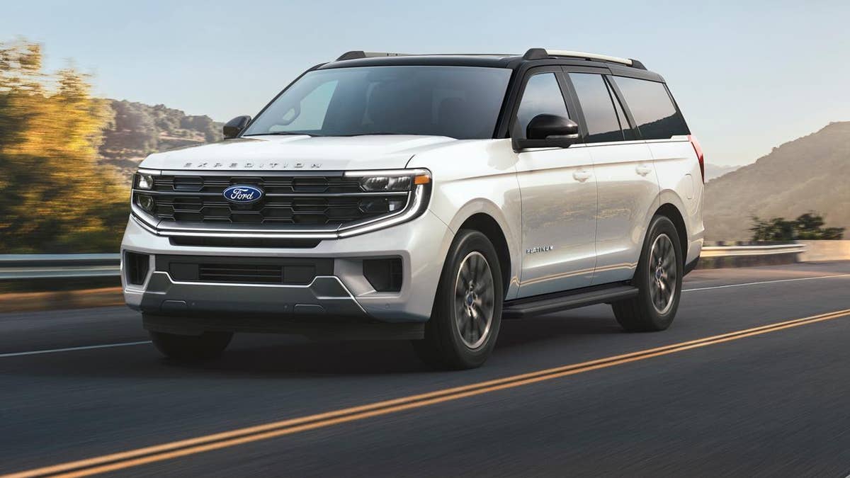 The 2026 Ford Expedition MAX Platinum estimated lease becomes more ...