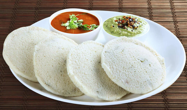 Don't eat idli, dosa or poha in breakfast if: Doctor explains who ...