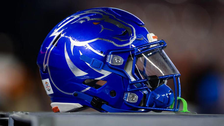 Boise State secures class of 2027 commitment from rising California ...