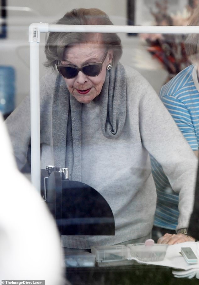 Old Hollywood icon and last surviving Sunset Boulevard cast member, 97 ...