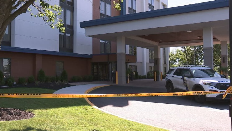 Man dead after shooting at hotel parking lot near Philadelphia ...