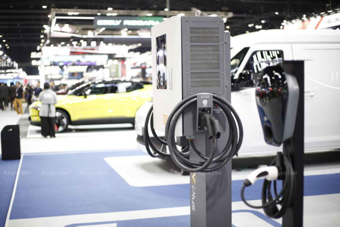 Distinct new licence plates planned for EVs