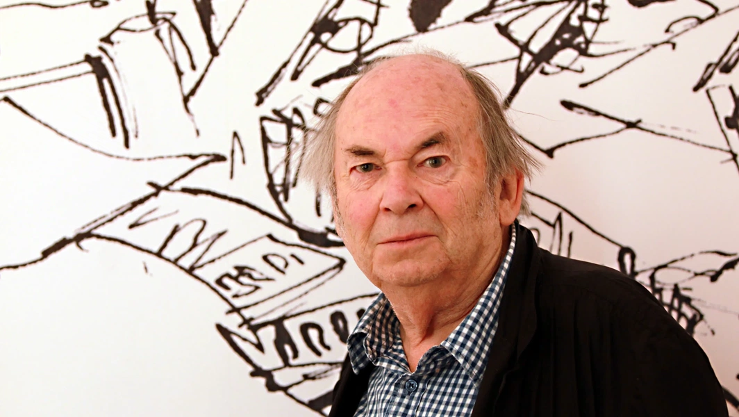 Quentin Blake unveils mural ahead of illustration centre launch