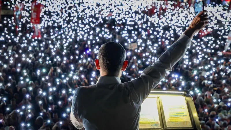 CHP'de olağanüstü kurultay hazırlığı: Delegeler imza toplayacak