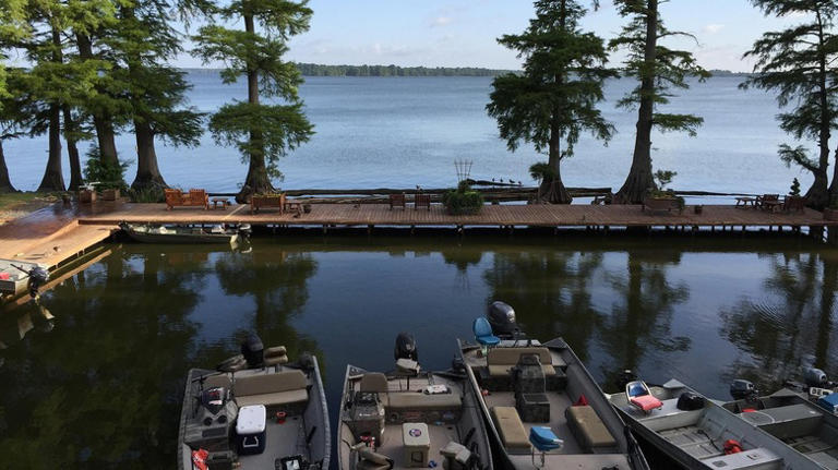 This 2026 award-winning fishing lodge is Tennessee's tucked-away lake ...