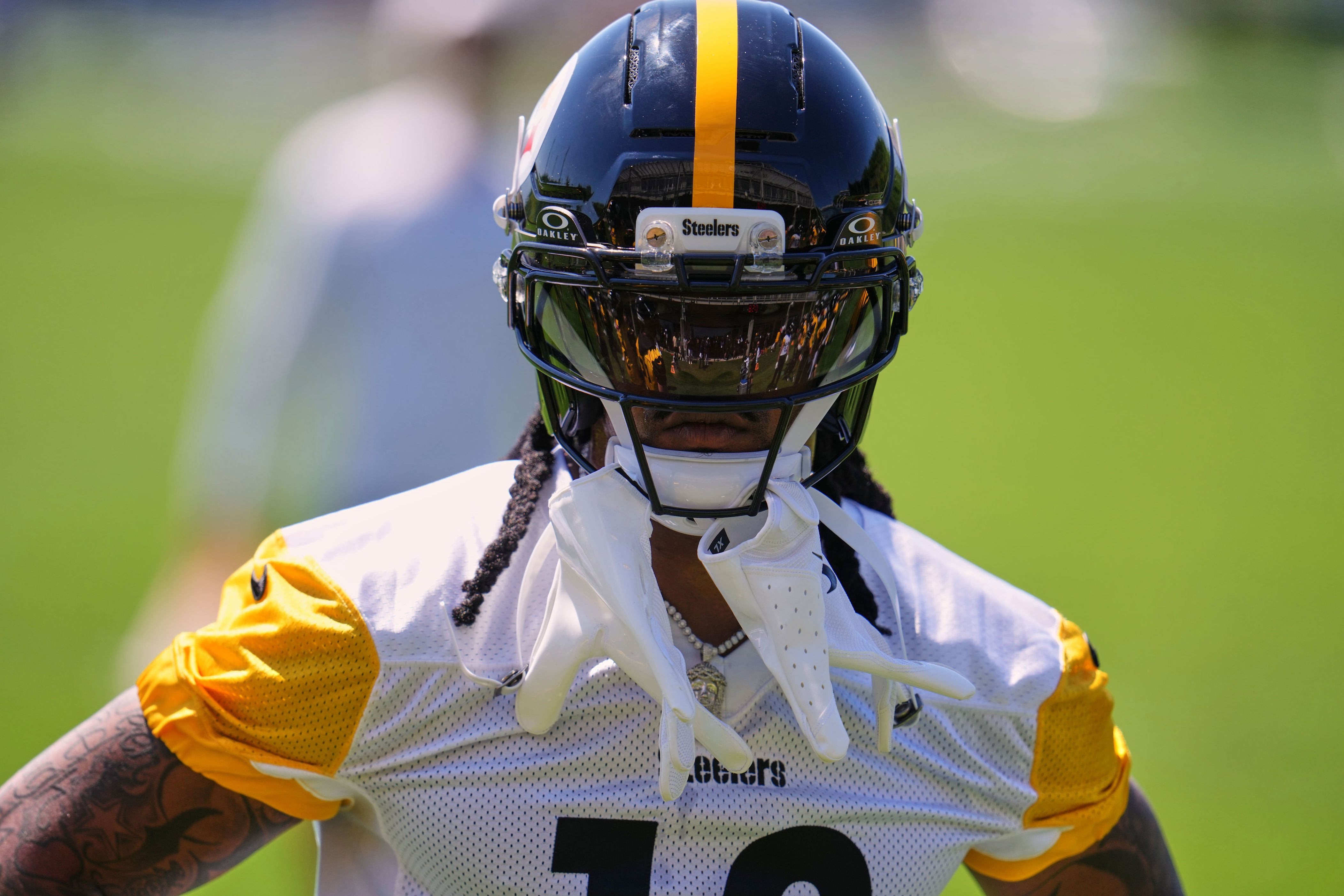 Steelers RB Rico Dowdle’s arrival in Pittsburgh has uncanny backstory