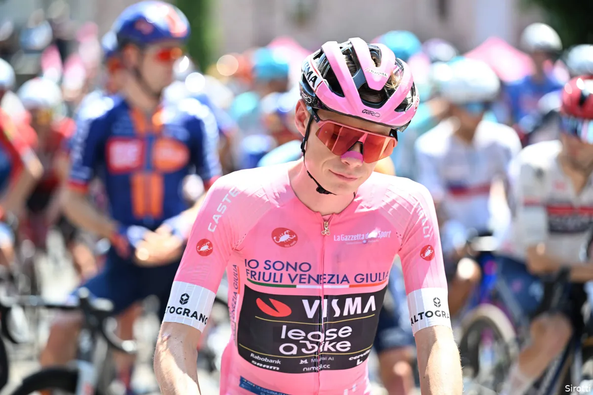 Live etappe 21 Giro d'Italia 2026 | Renners onderweg voor ceremoniële ...