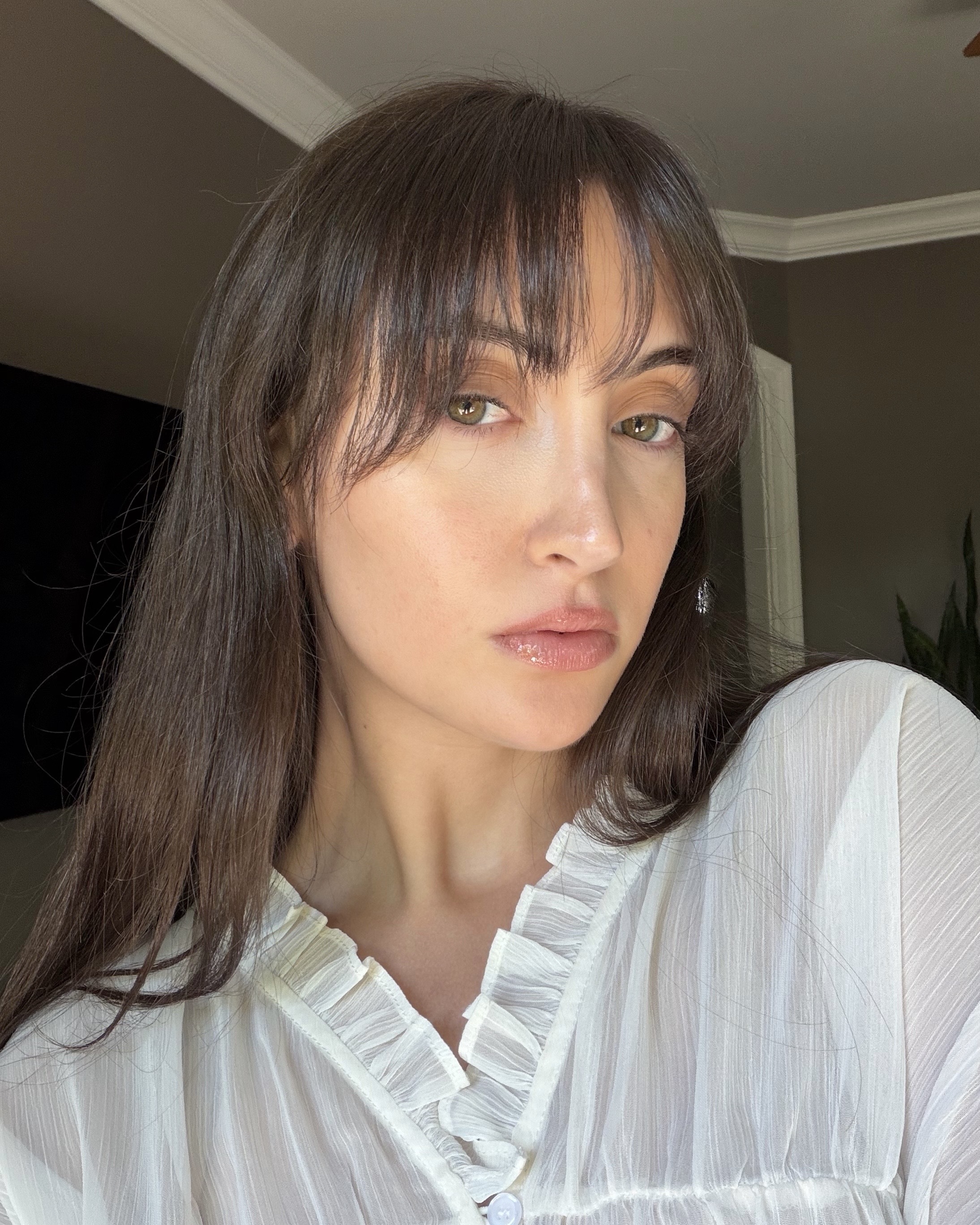 I wore this Bella Hadid–approved LED mask for 14 days—my real ...