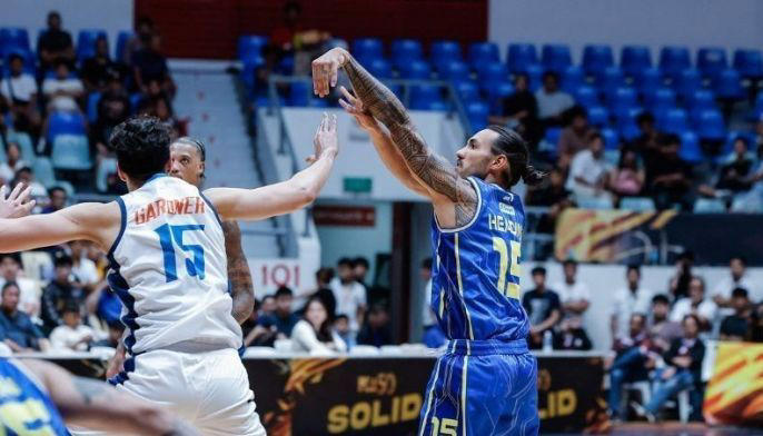 Heading plays hero as Tropang 5G dispose of Bolts to clinch PBA finals ...