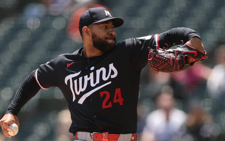 Twins DFA Woods Richardson after continued struggles