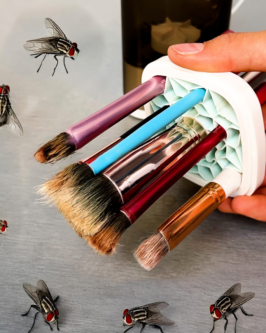 Automatic makeup brush cleaner, say goodbye to hand washing 💯