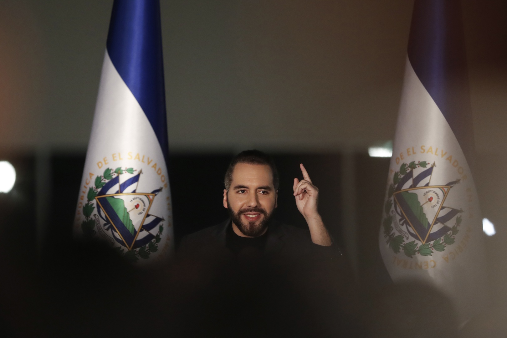 Bukele arranca el último año de su segundo mandato entre popularidad y ...