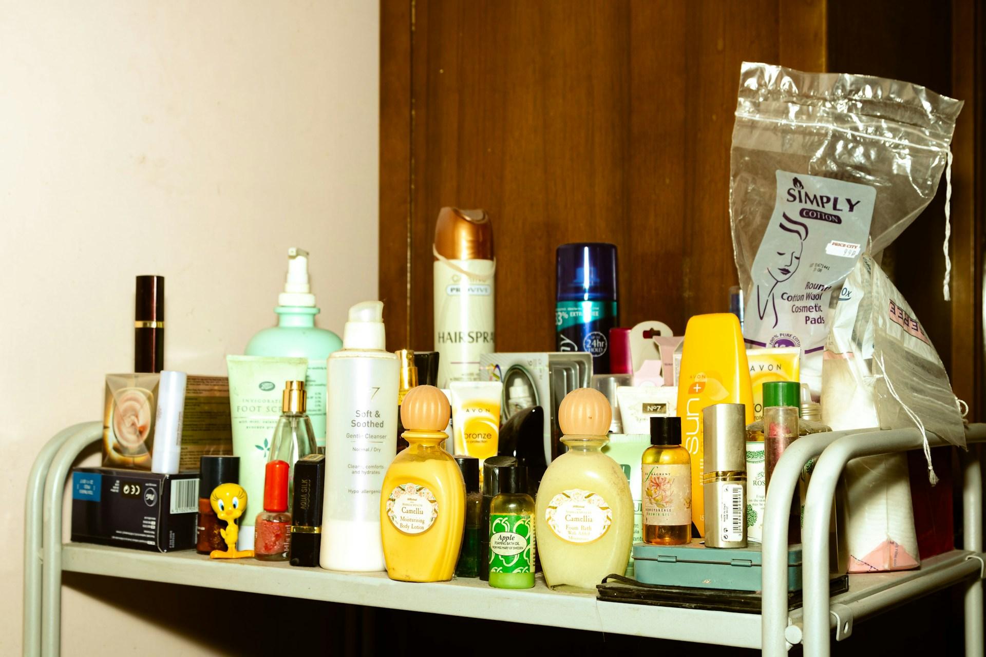 The 9 things frequent flyers never put in their carry-on that first ...