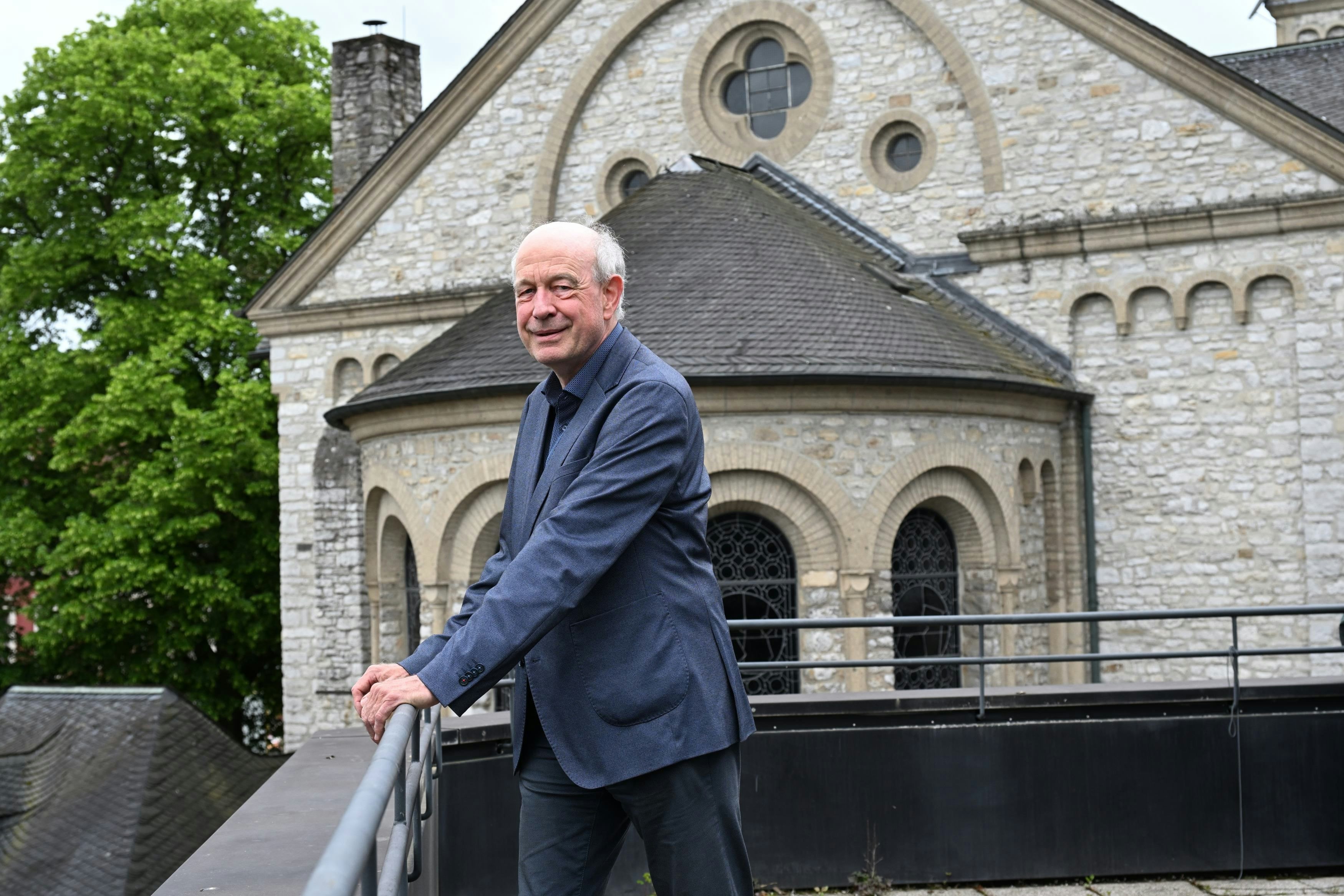 Interview: Elmar Funken: „Eine Kirche, die nicht dient, dient zu nichts“