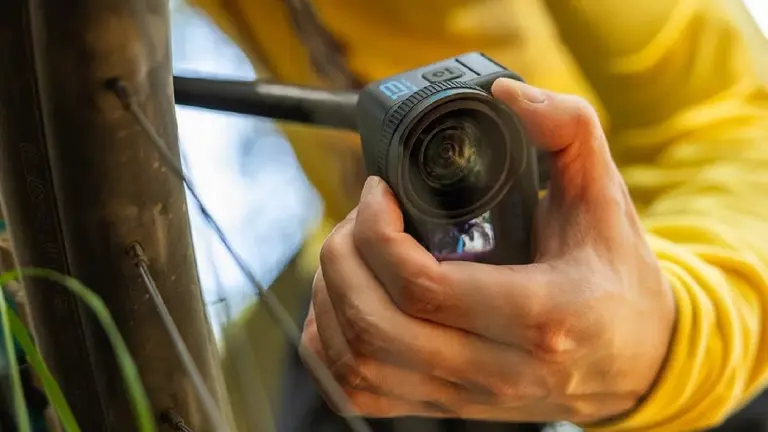 Más barato que en la tienda oficial y en Walmart el kit GoPro Hero 13 ...