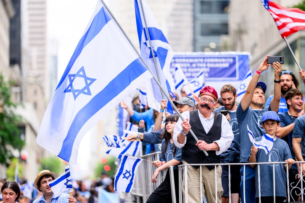 Ex-NYC Mayor Mike Bloomberg set to march in Israel Day Parade ...