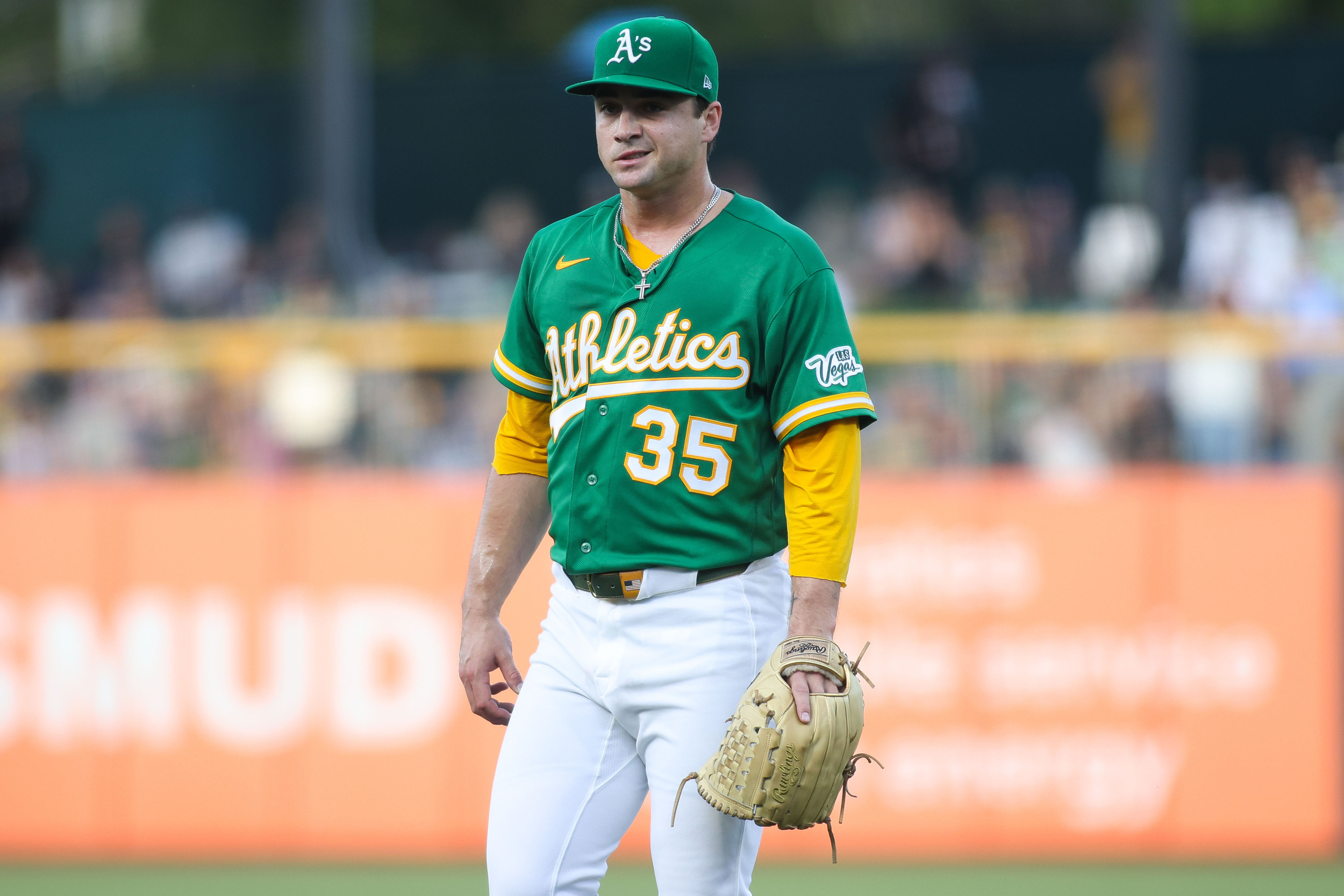 Ginn, 3 homers lift A’s past Yankees 6-4