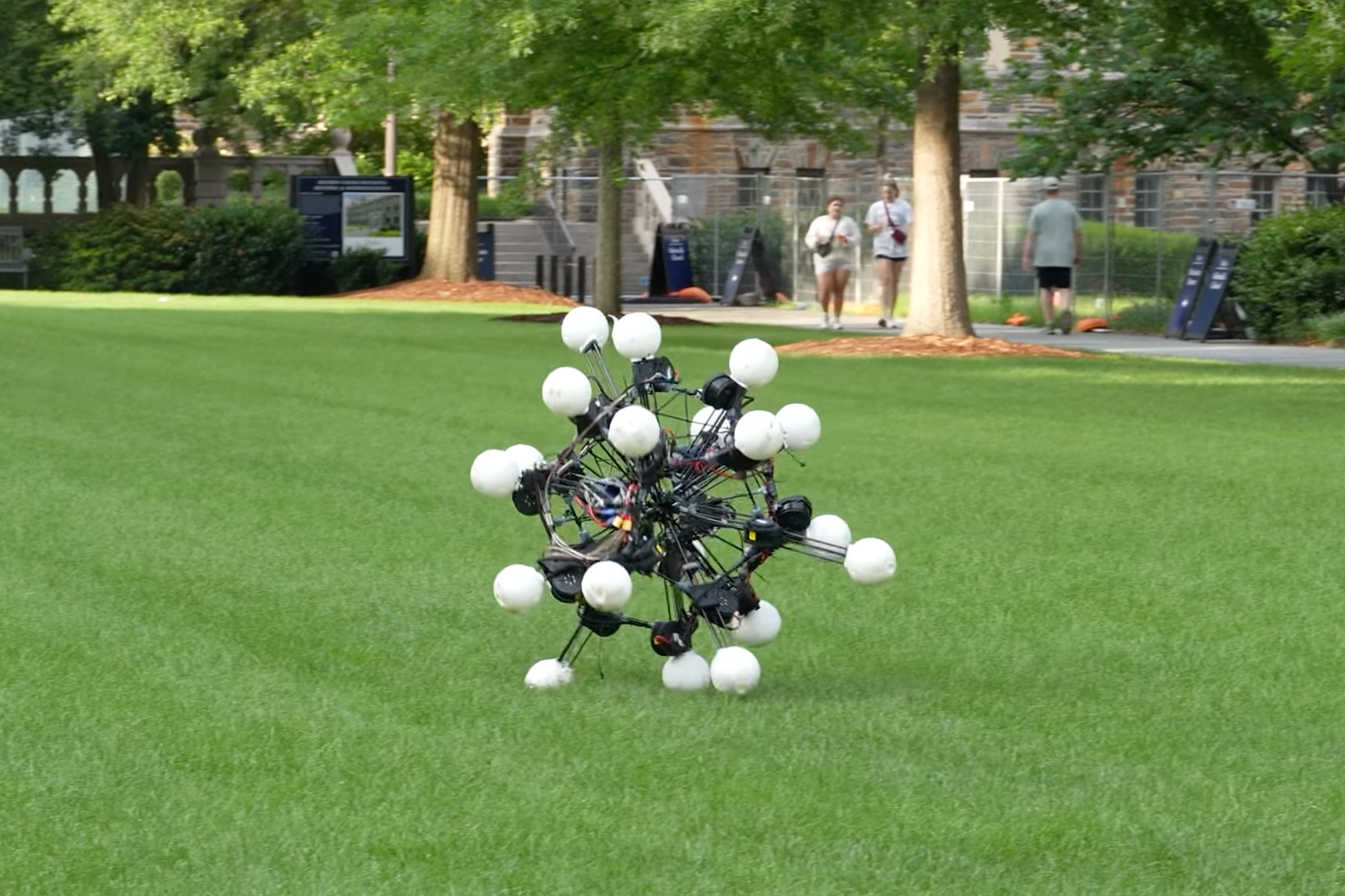 Behold! Duke scientists build biblically accurate angel robot