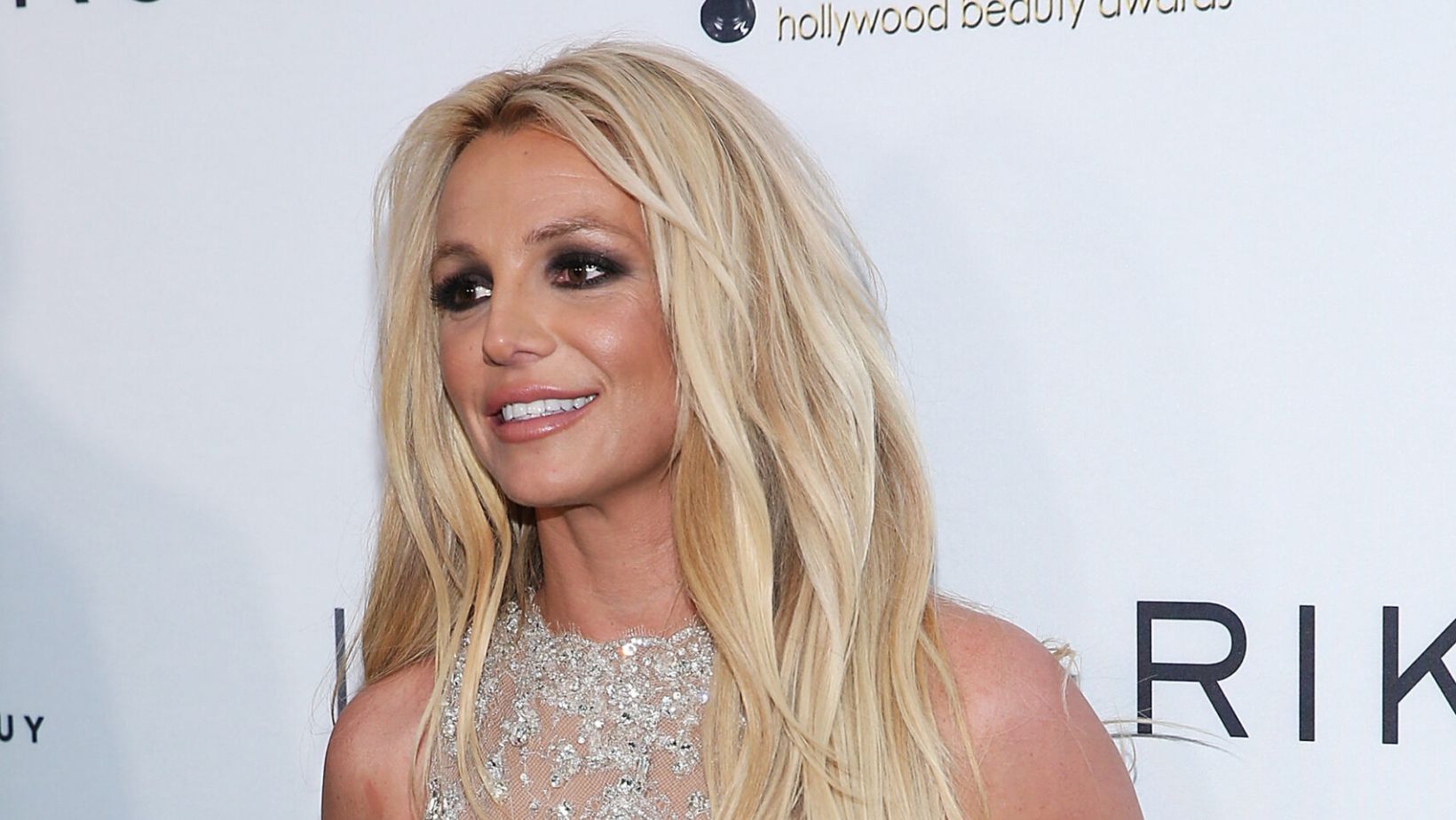 Britney Spears: "I choose animals over people"