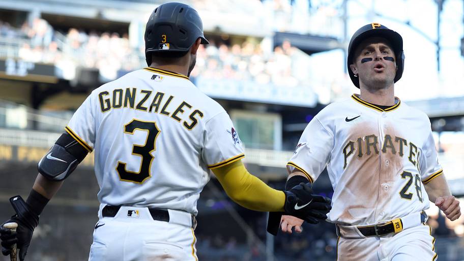 Jake Mangum takes over in Pirates win over Twins