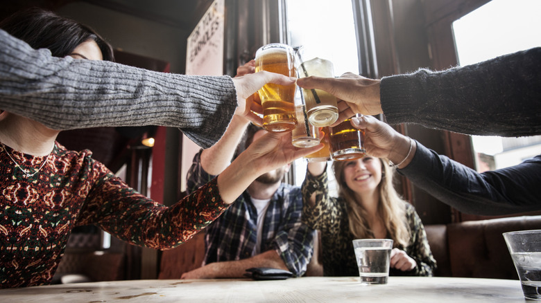 Is it legal to drink non-alcoholic beer when you're under 21 in the US?