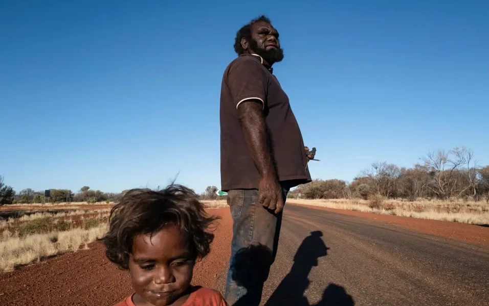 Outback deaths renew calls for mandatory safety beacons
