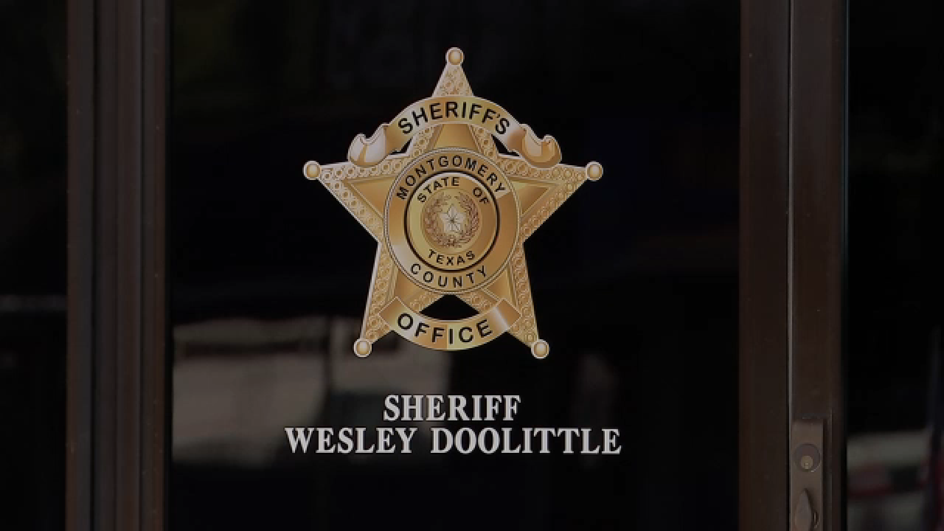 Homeowner reports finding unknown 15-year-old dead in front of ...
