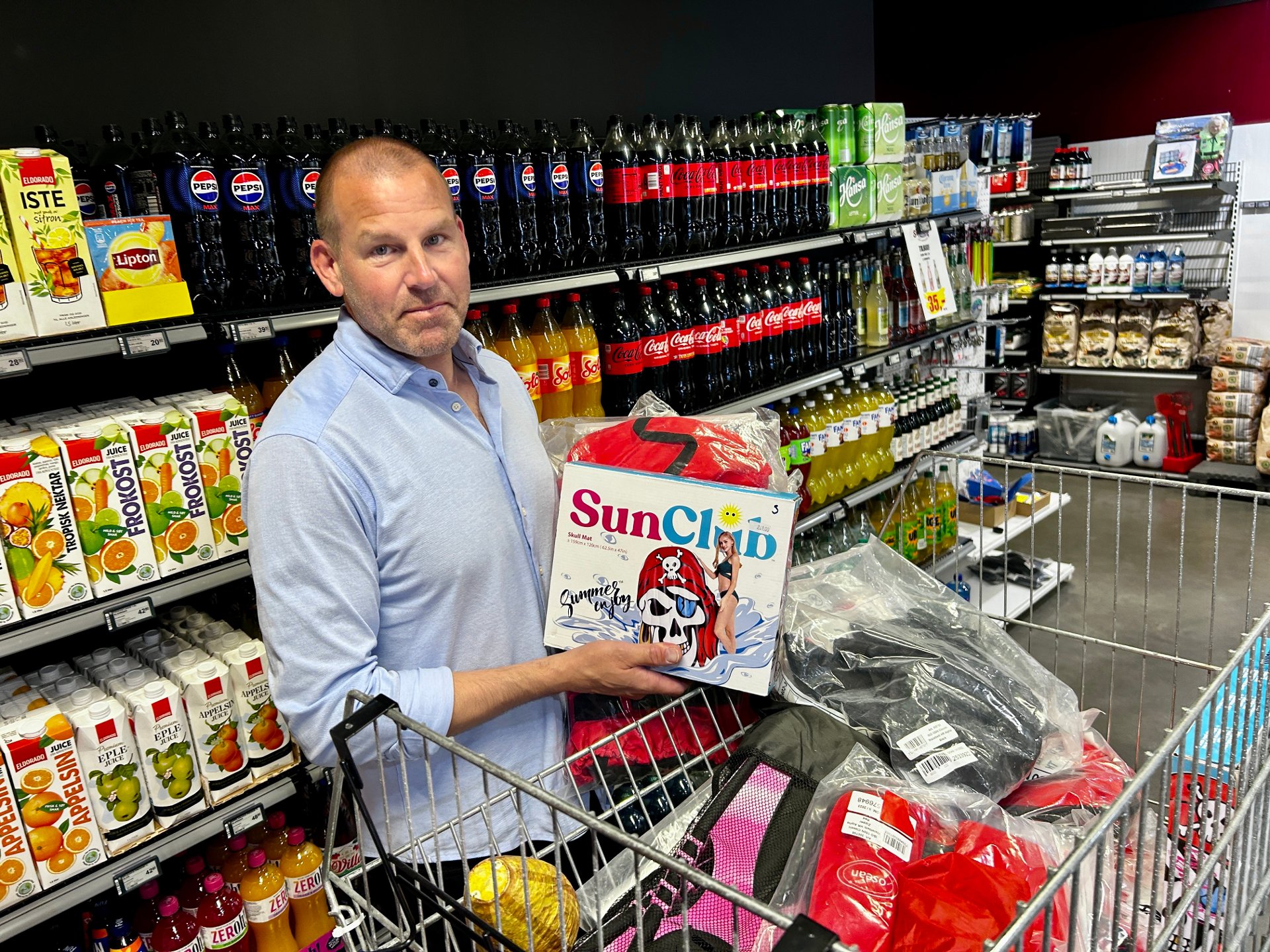 Butikkdøden: Han satser der Joker og Coop legger ned