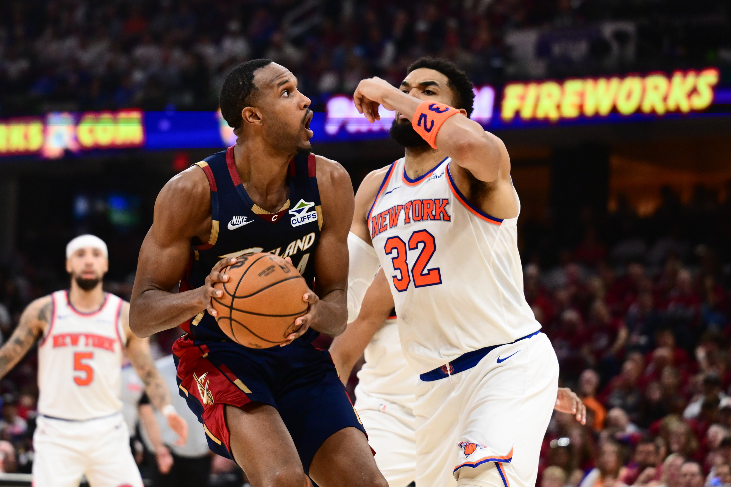 Thunder not expected to pursue Giannis, interested in Mobley?