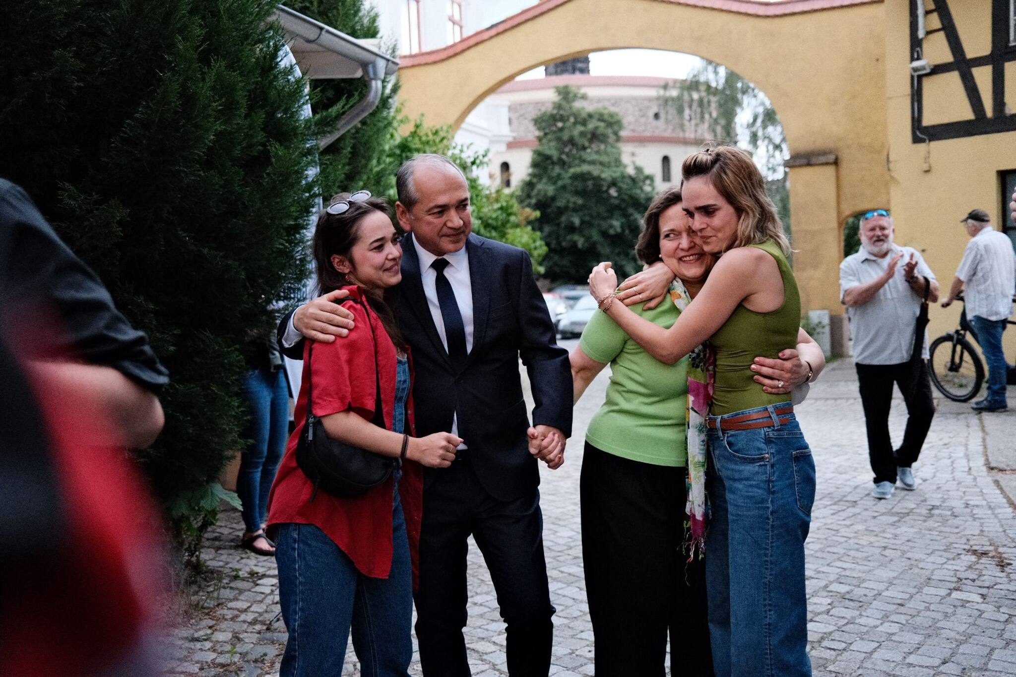 Octavian Ursu gewinnt OB-Wahl in Görlitz