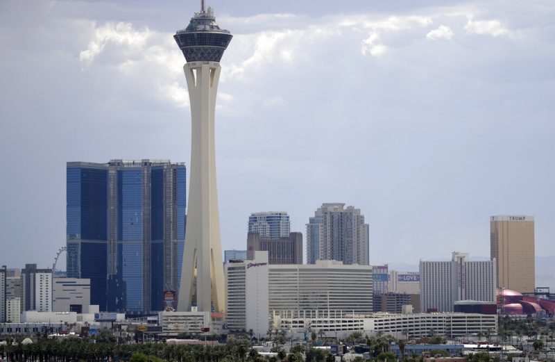 Why does everyone move to Las Vegas and then complain about it?