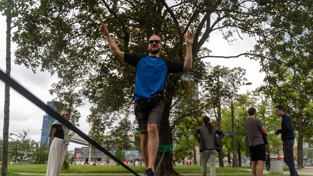 Why every man should train balance
