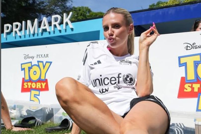 Soccer Aid fans say Love Island star Chloe Burrows was robbed after ...