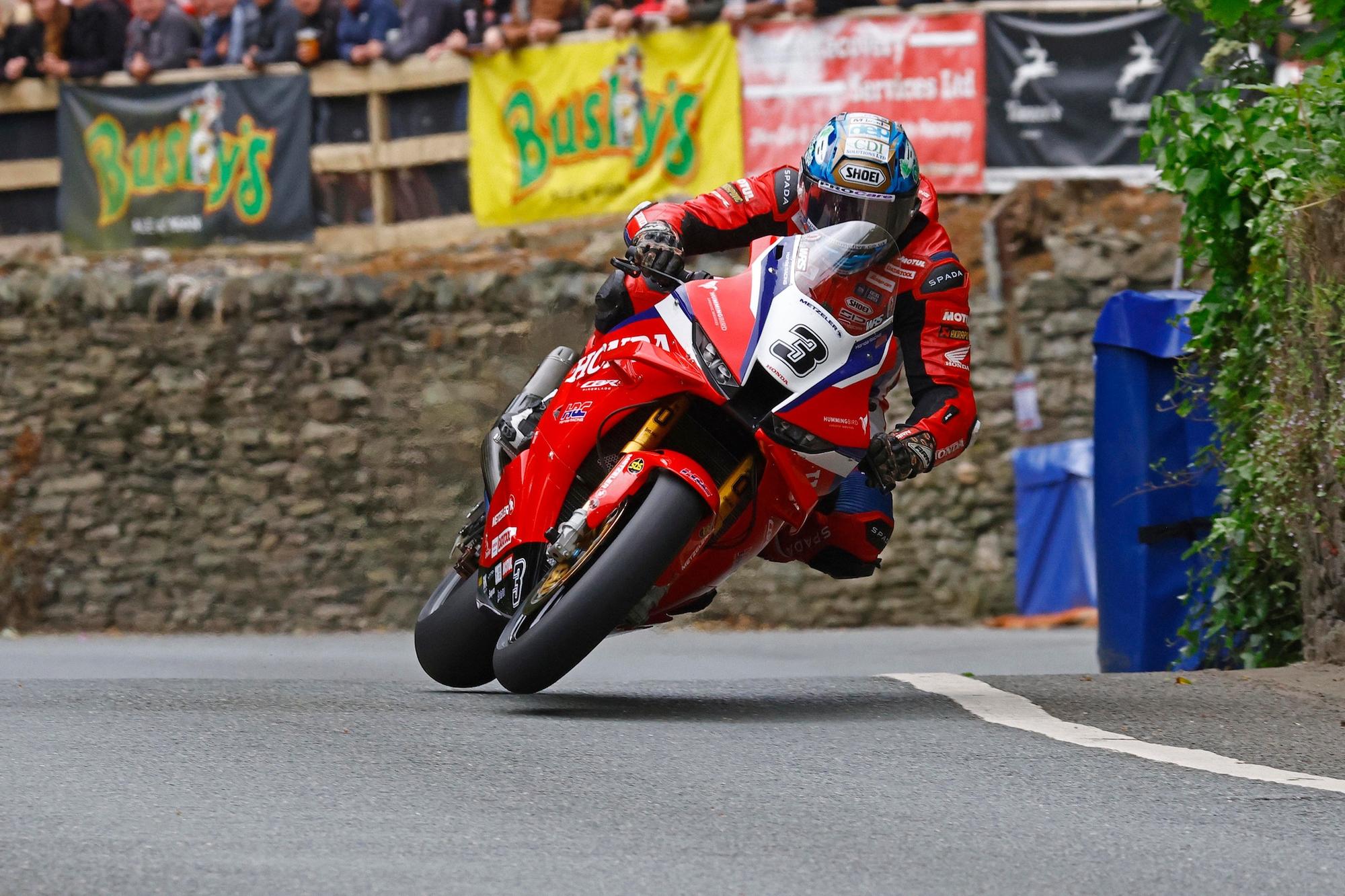 TT 2026: Dominant superbike victory for unstoppable Dean Harrison as ...