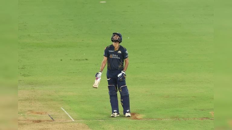 RCB vs GT live score, IPL 2026 final: Venkatesh Iyer gets Bengaluru off ...
